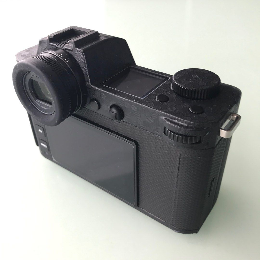 Leica SL2-S full box local set (under 2+1 yrs warranty), Photography ...