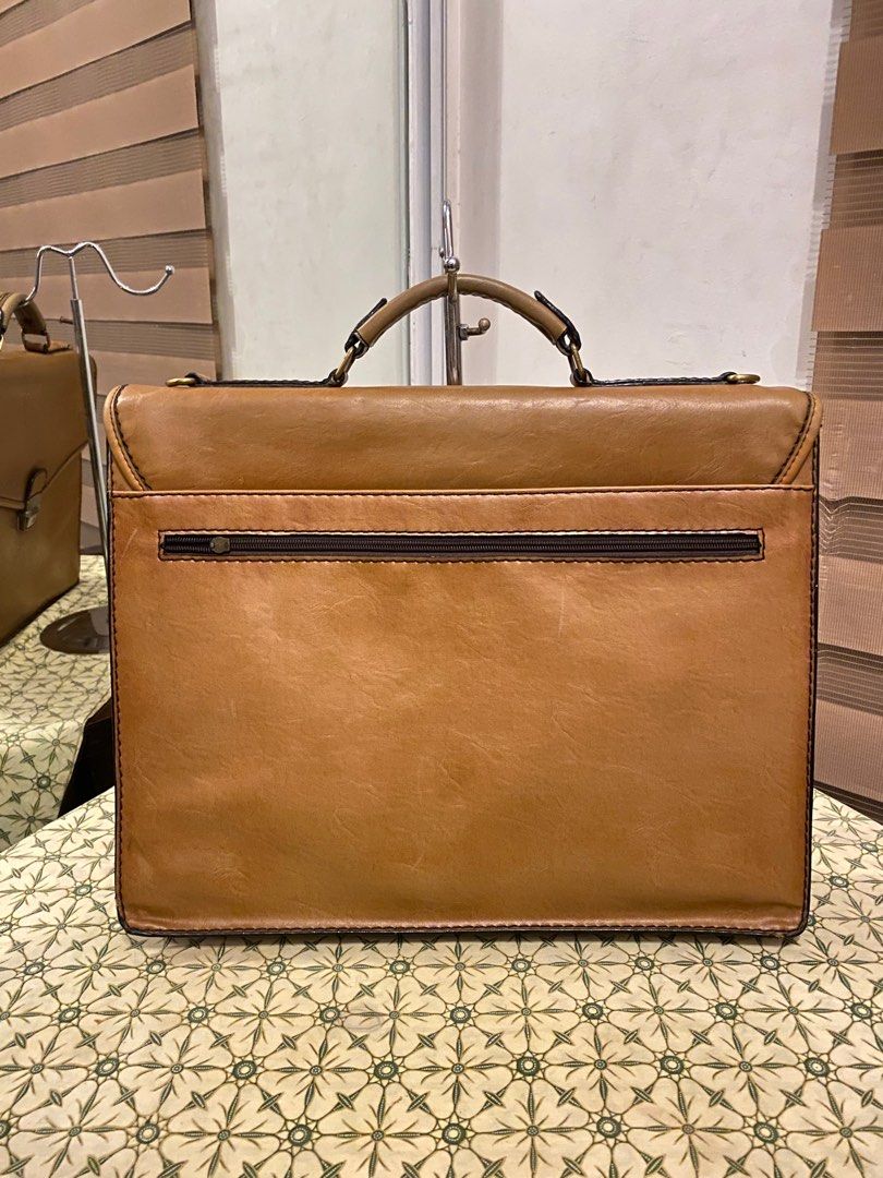 Light Brown Briefcase, Men's Fashion, Bags, Briefcases on Carousell