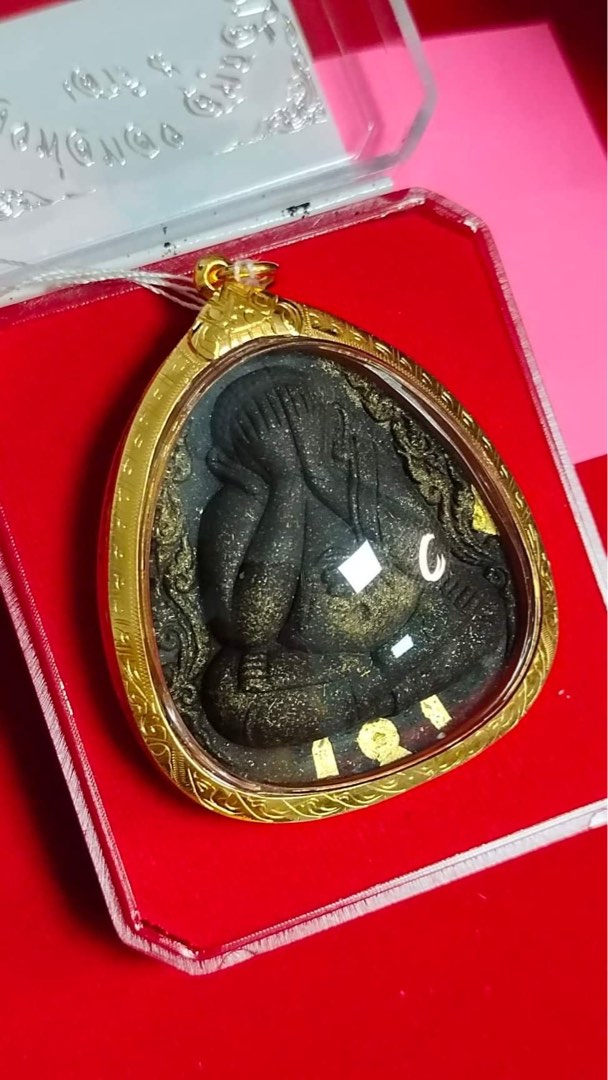 LP Thong Millionaire Pidta 2563, Hobbies & Toys, Memorabilia & Collectibles, Religious Items on ...