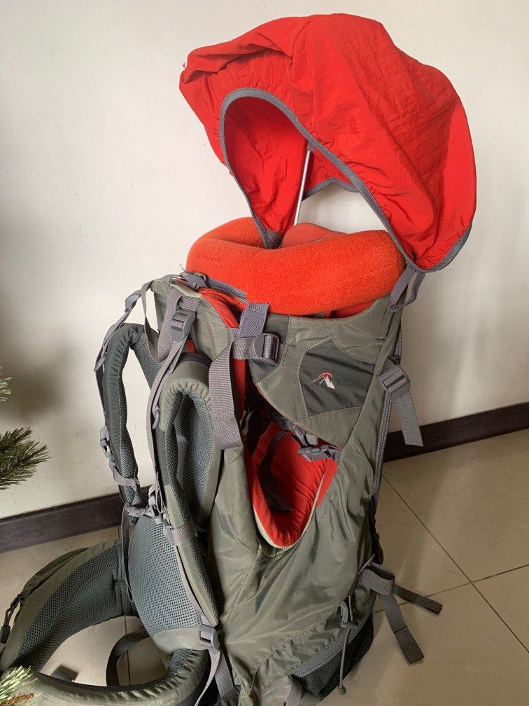 MacPac Child Carrier, Babies & Kids, Going Out, Carriers & Slings on ...