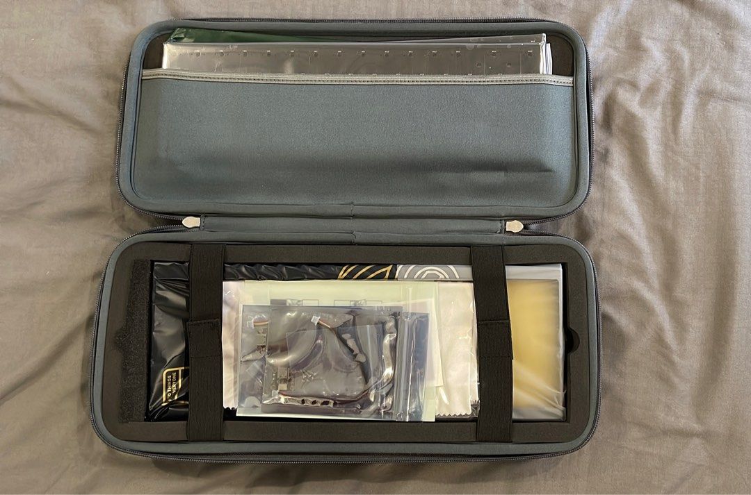 Monokei Hiro - Titan Grey and Brass Bottom (Hotswap), Computers & Tech ...