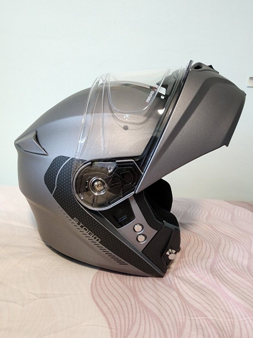 MT Helmets Storm Modular Helmet, Motorcycles, Motorcycle Apparel on ...