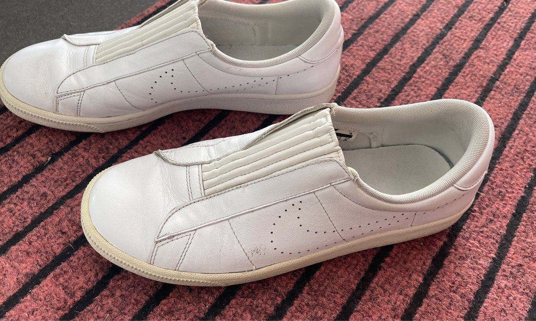 Nike Tennis Snickers, Women's Fashion, Footwear, Sneakers on Carousell