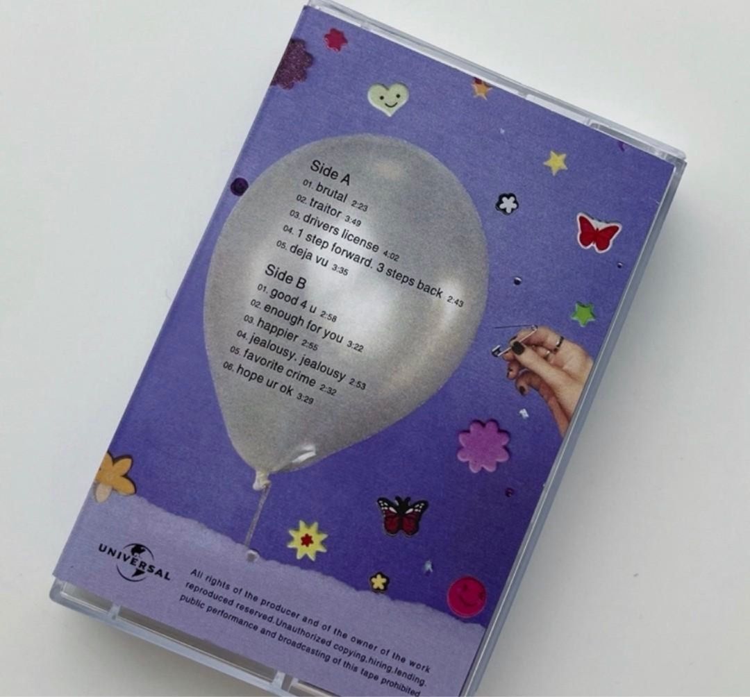 Olivia rodrigo sour casette, Hobbies & Toys, Memorabilia & Collectibles ...