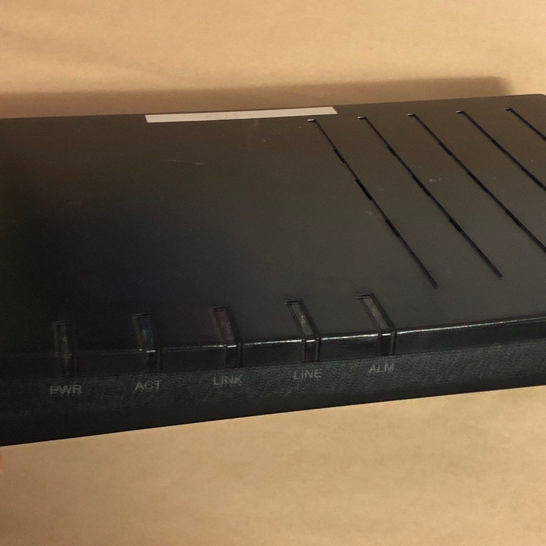 PCCW HKT 網上行Netvigator Broadband Modem 寛頻解碼器 NTA-3110 還機, 電腦＆科技, 電腦周邊及 ...