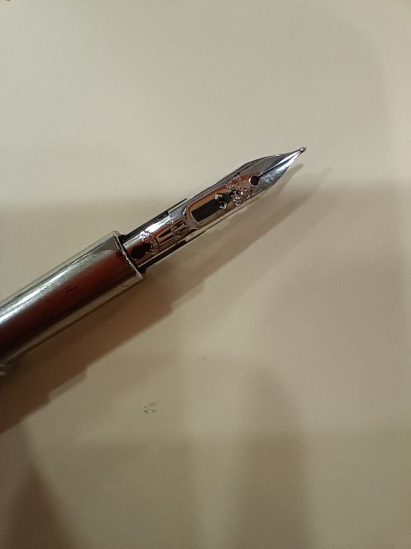 Pilot Capless Decimo, Fine 18k nib fountain pen, Hobbies & Toys ...