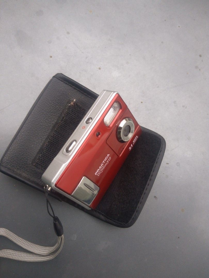 Praktica slim-Made in germany, Photography, Cameras on Carousell