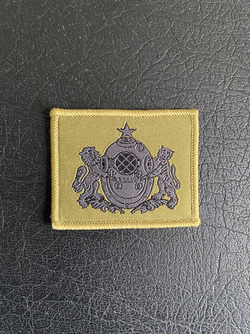SAF Naval Senior Combat Diver patch, Hobbies & Toys, Memorabilia ...