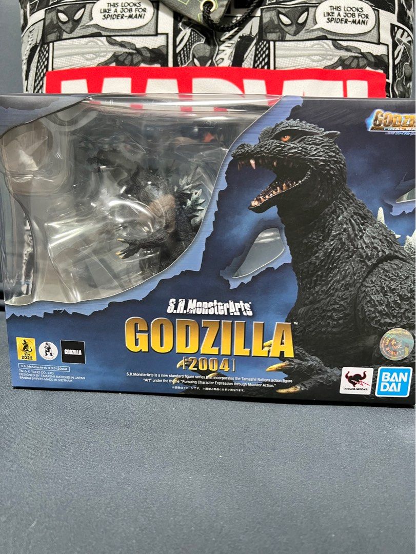 SHF S.H Monsterarts Godzilla 2004, Hobbies & Toys, Toys & Games on ...