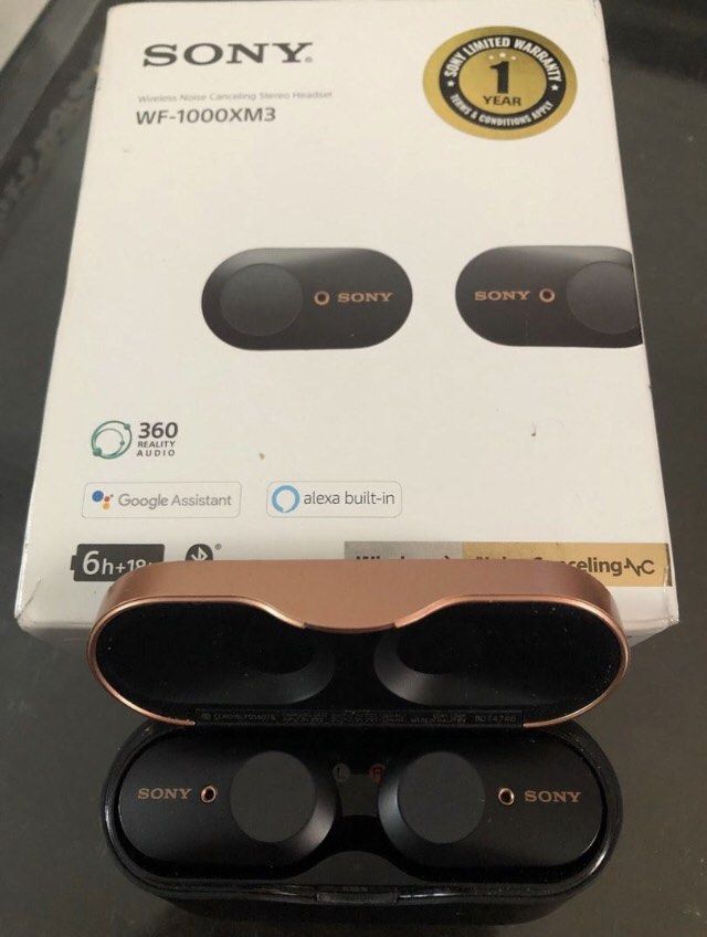 Sony earpods, Audio, Headphones & Headsets on Carousell