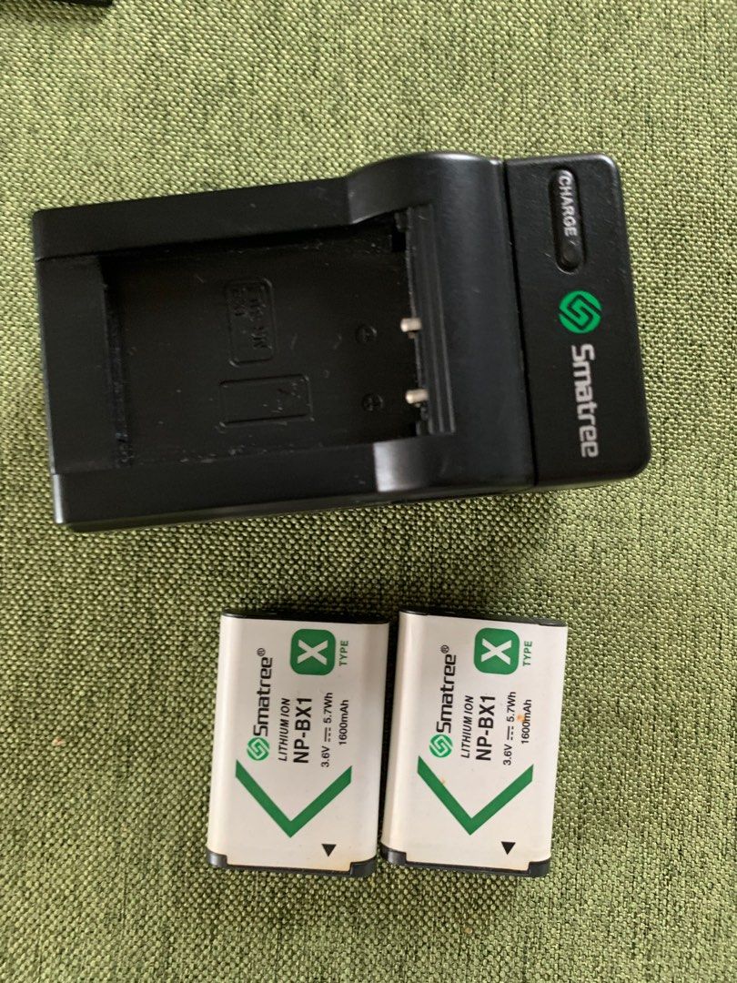Sony RX100V RX100 M5, Photography, Cameras on Carousell