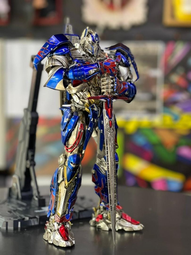 ThreeZero - Optimus Prime DLX, Hobbies & Toys, Toys & Games on Carousell