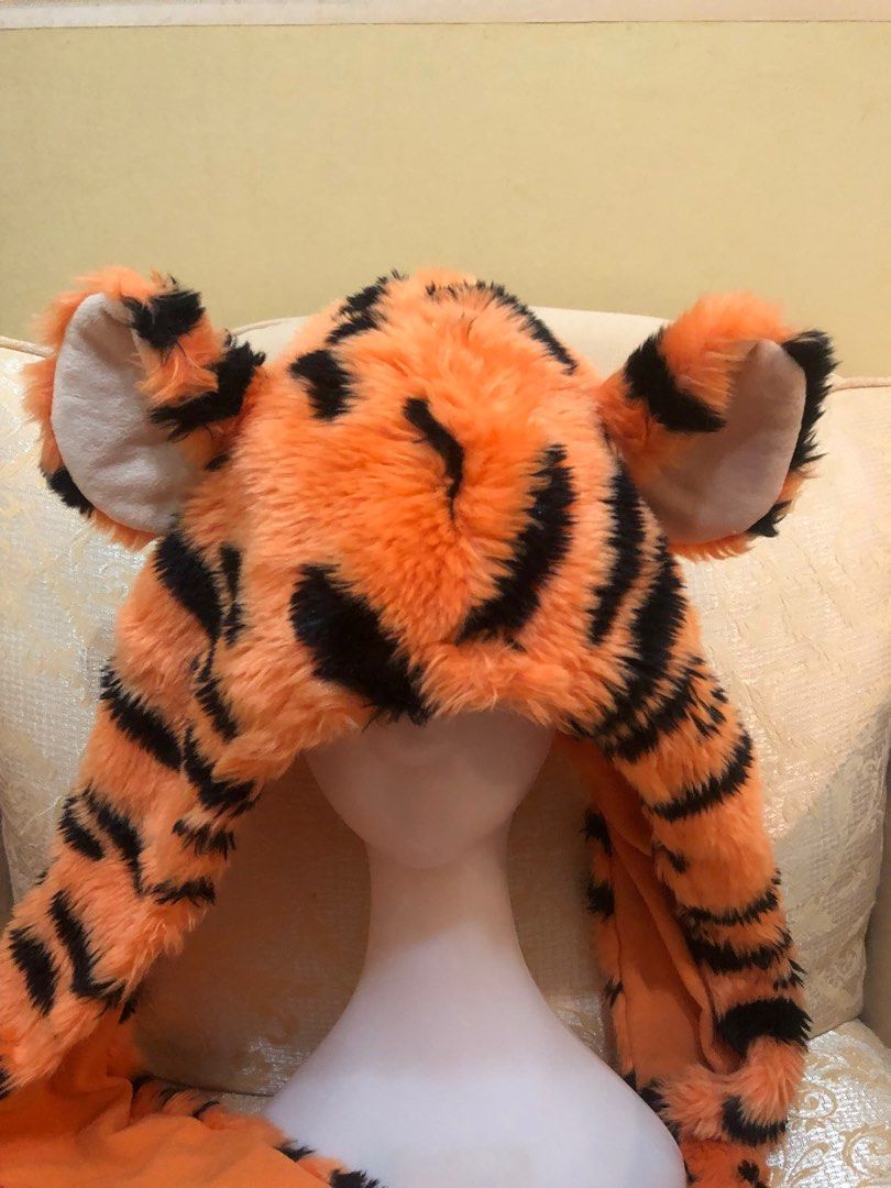 TIGGER FROM WINNIE THE POOH TOKYO DISNEY RESORT HAT, Hobbies & Toys ...