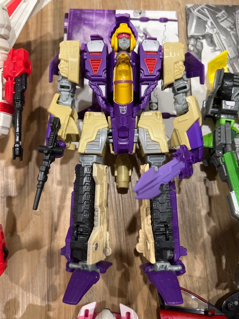 Transformers bundle misc loose figures Jetfire Arcee Springer Jazz ...