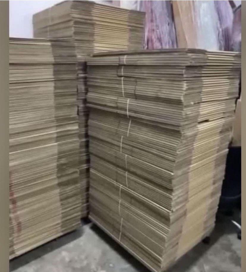Used carton Boxes for moving, Furniture & Home Living, Home Improvement ...