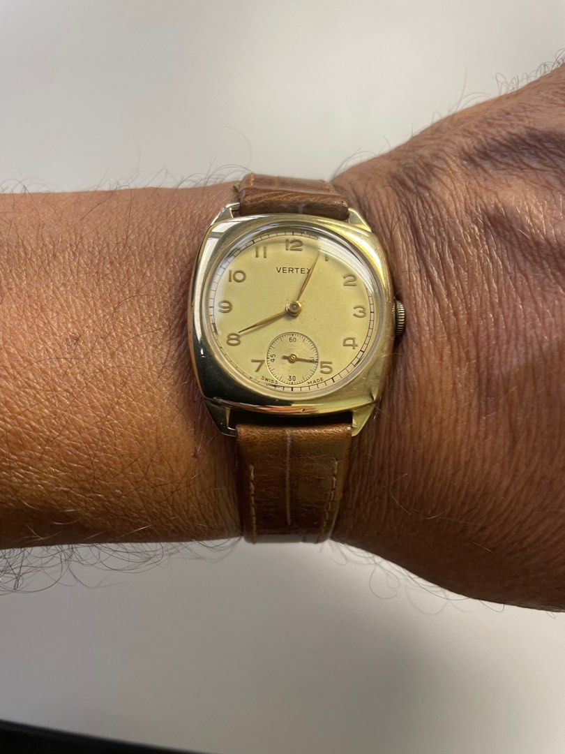 Vertex 9 Carat 1950’s Gold Vintage Men’s Watch, Men's Fashion, Watches ...