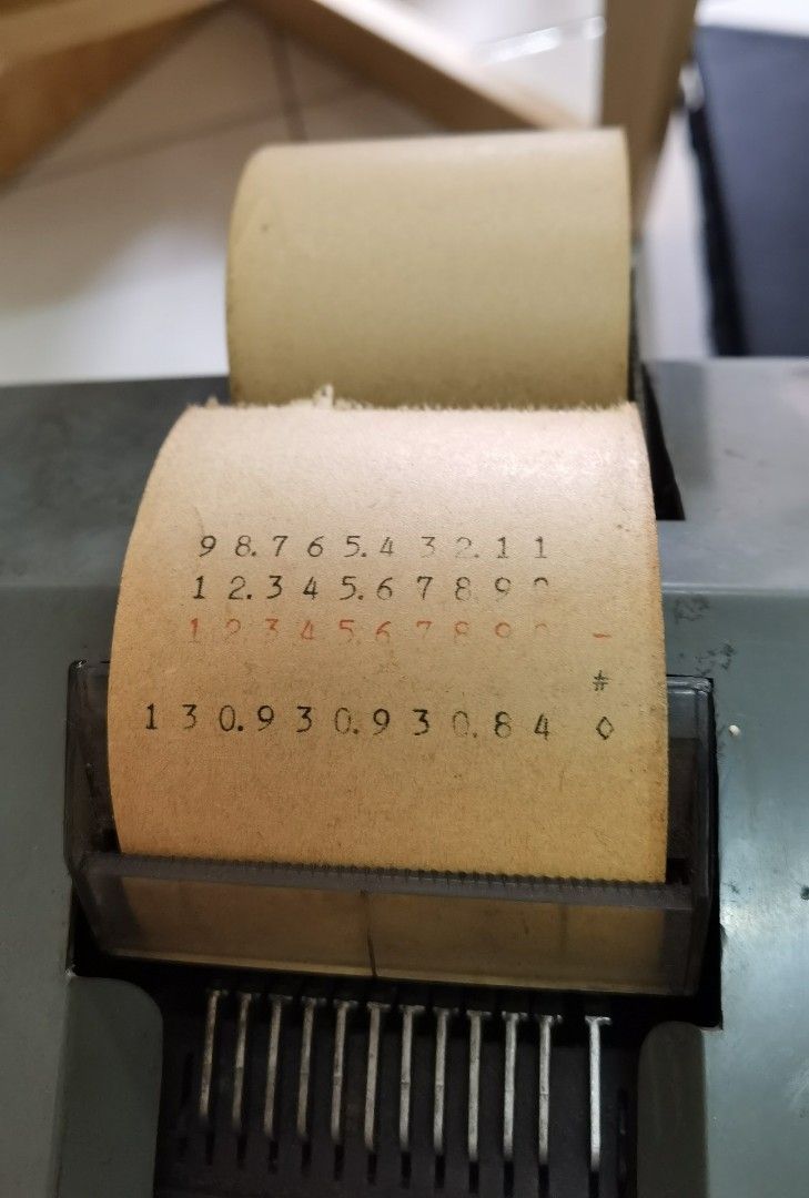 Vintage manual calculator brand PRECISA, Hobbies & Toys, Stationery ...