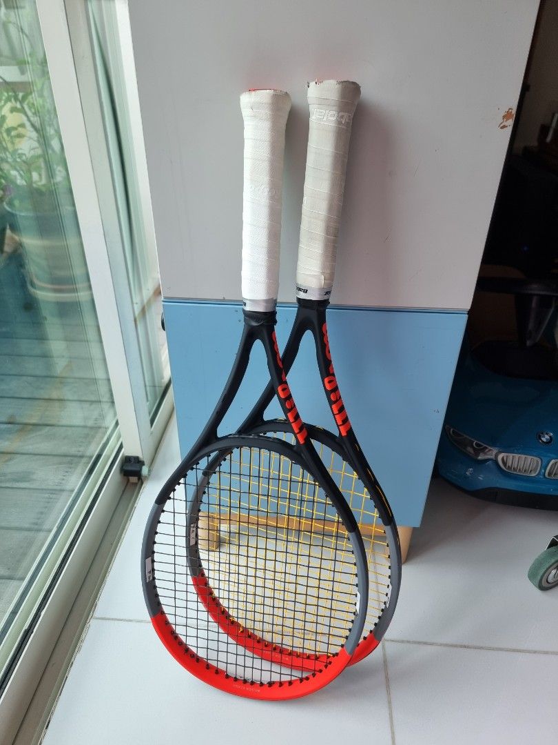 Wilson Clash 100 v1 Grip 3 - 2 Racquets, Sports Equipment, Sports ...