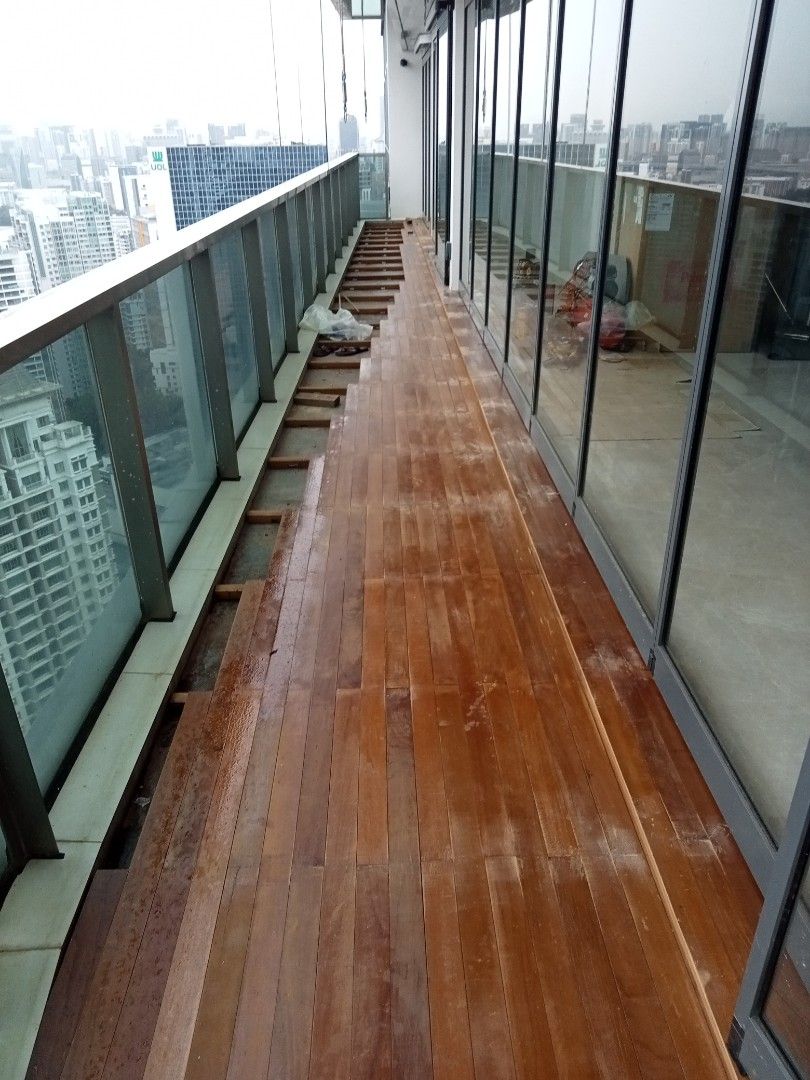 wood work and barnish, Announcements on Carousell