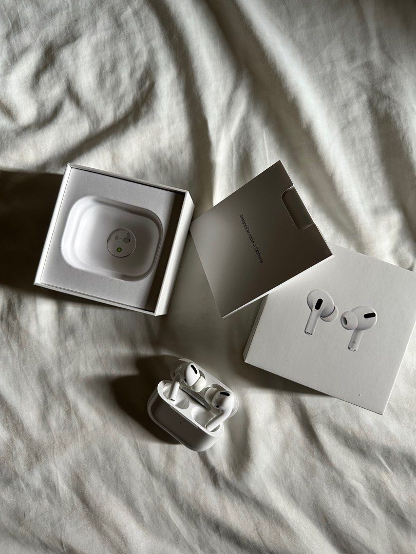Airpods Pro Gen 1, Audio, Earphones on Carousell