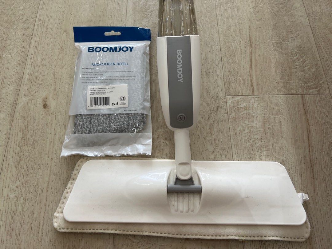 Boomjoy 2021 upgraded P4 Spray Mop ALMOST NEW, Furniture & Home Living ...