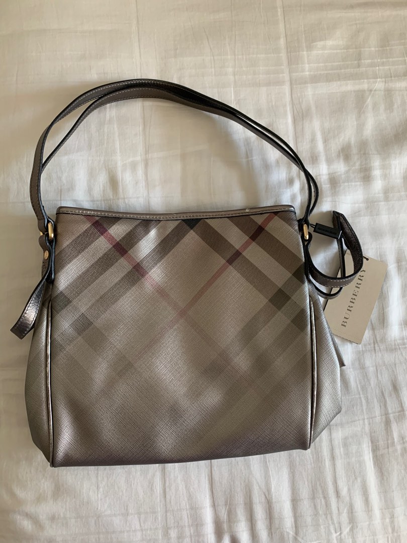 Burberry Iconic Silver Check Canterbury Tote Handbag (Official), Luxury ...