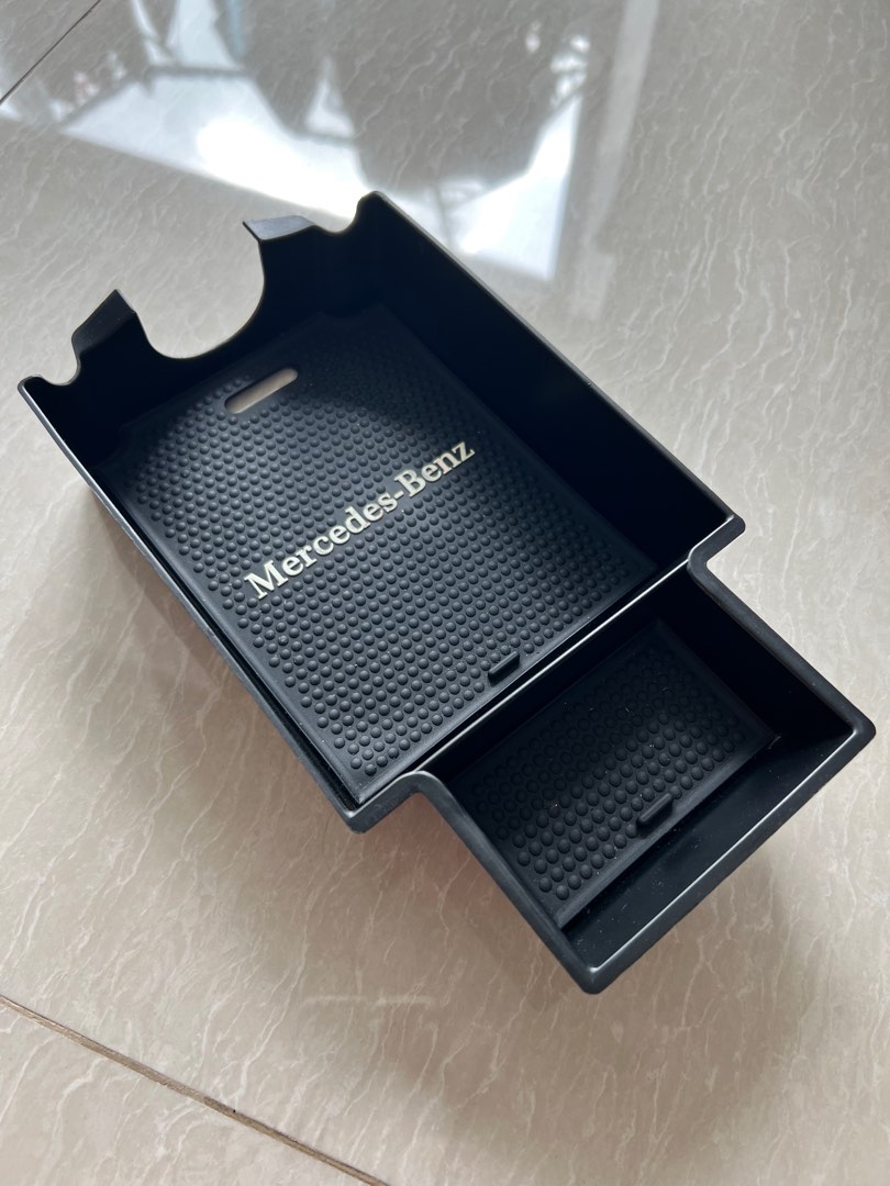 Centre console tray-Mercedes A Series Hatchback (W176), Car Accessories ...