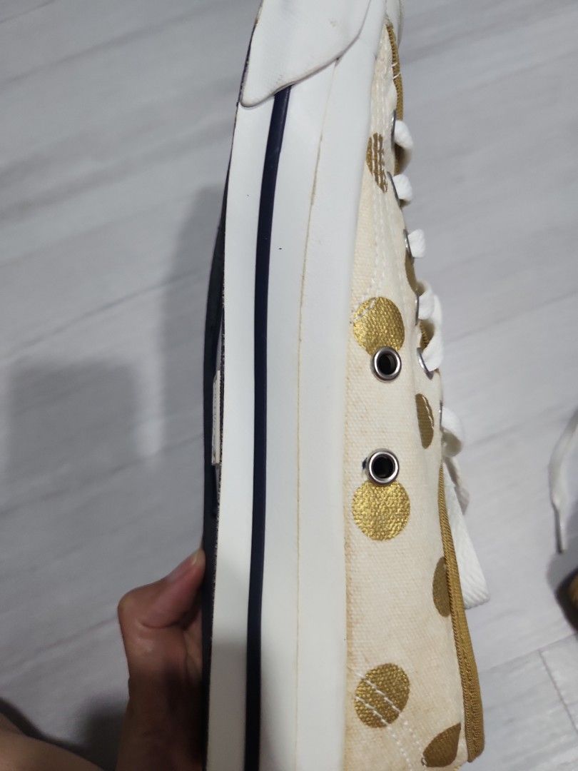 Converse x Lavin Sneakers, Women's Fashion, Footwear, Sneakers on Carousell