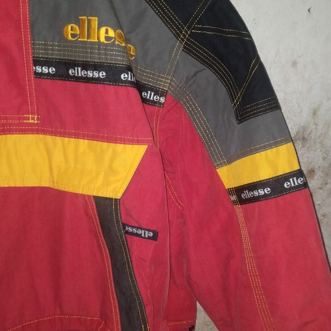 Ellesse vertical dive jacket vintage, Fesyen Pria, Pakaian , Baju Luaran di Carousell