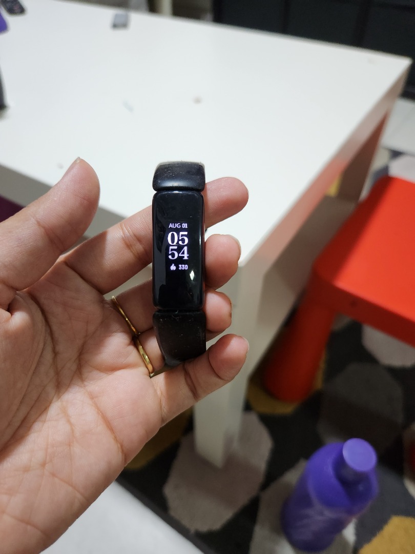 Fitbit Inspire 2 - hardly used, almost new, Mobile Phones & Gadgets, Wearables & Smart Watches ...