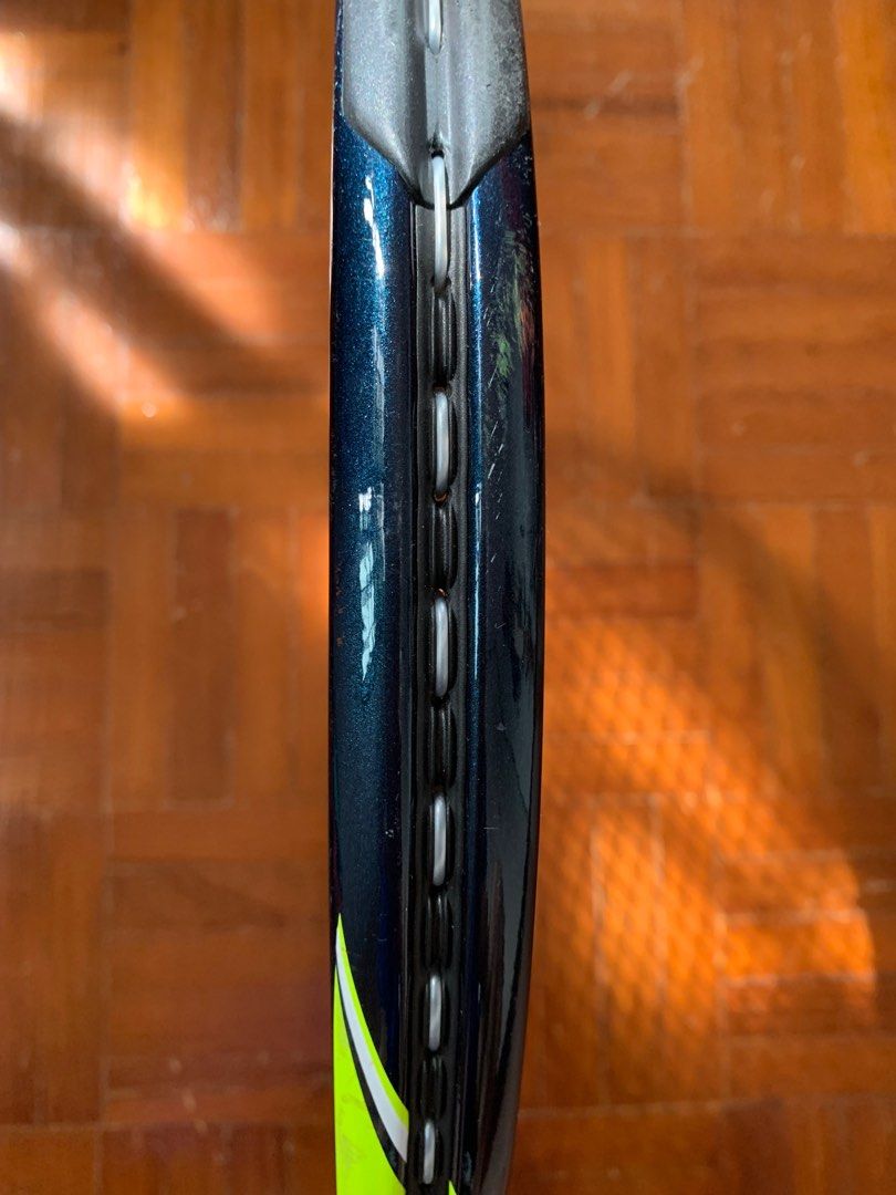 Head Extreme Lite, Sports Equipment, Sports & Games, Racket & Ball ...