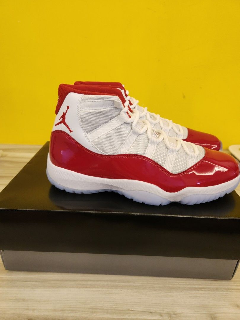 Jordan 11 XI retro OG cherry sz 10.5, Men's Fashion, Footwear, Sneakers ...
