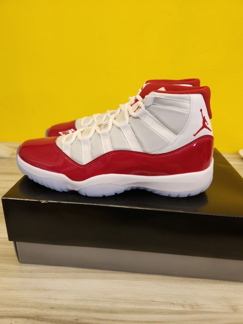 Jordan 11 XI retro OG cherry sz 10.5, Men's Fashion, Footwear, Sneakers ...