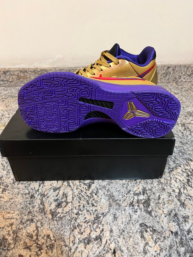 Kobe V Proto size US 10, Men's Fashion, Footwear, Sneakers on Carousell
