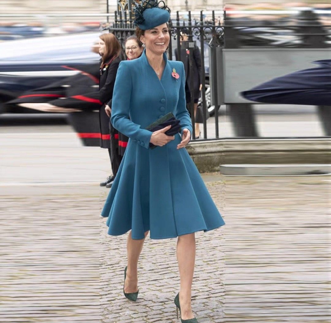 Luxury British Royal Princess of Wales Kate Middleton Catherine ...