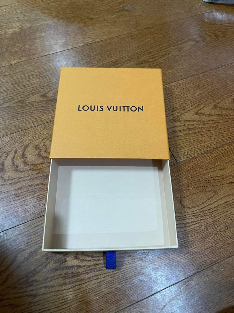 LV Box and paperbag, Women's Fashion, Jewelry & Organizers, Accessory ...