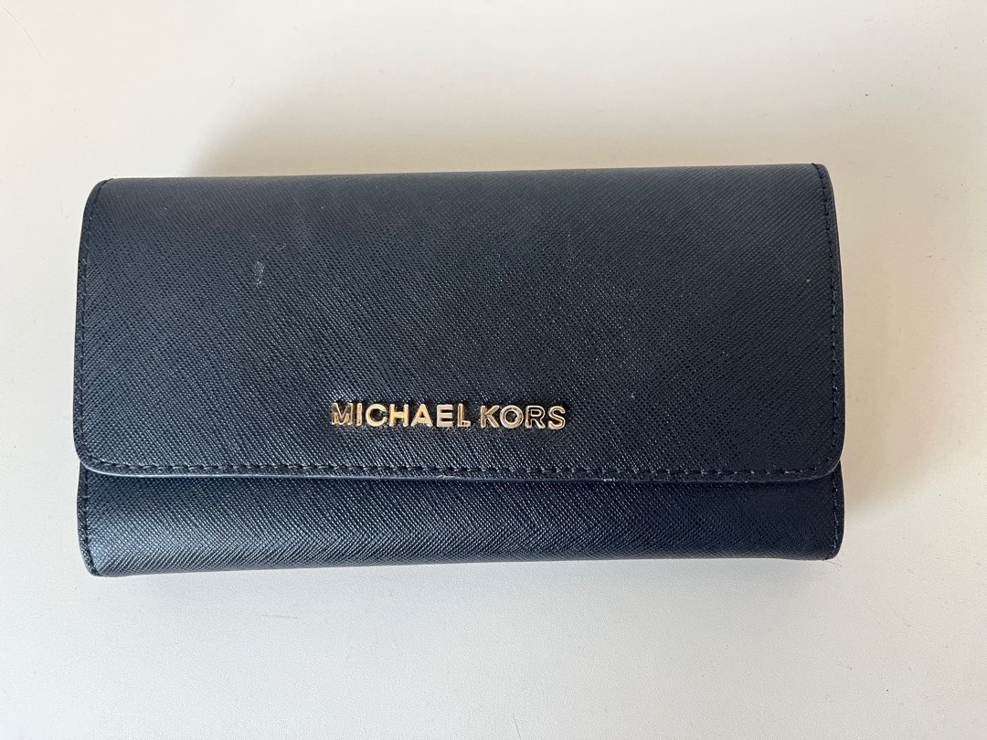 Michael Kors Wallet, Women's Fashion, Bags & Wallets, Wallets & Card ...