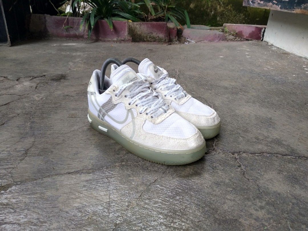 Nike air force react dimsix, Fesyen Pria, Sepatu , Sneakers di Carousell