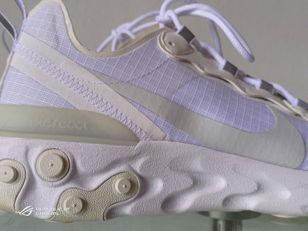 Nike react element Triple White, Men's Fashion, Footwear, Sneakers on ...