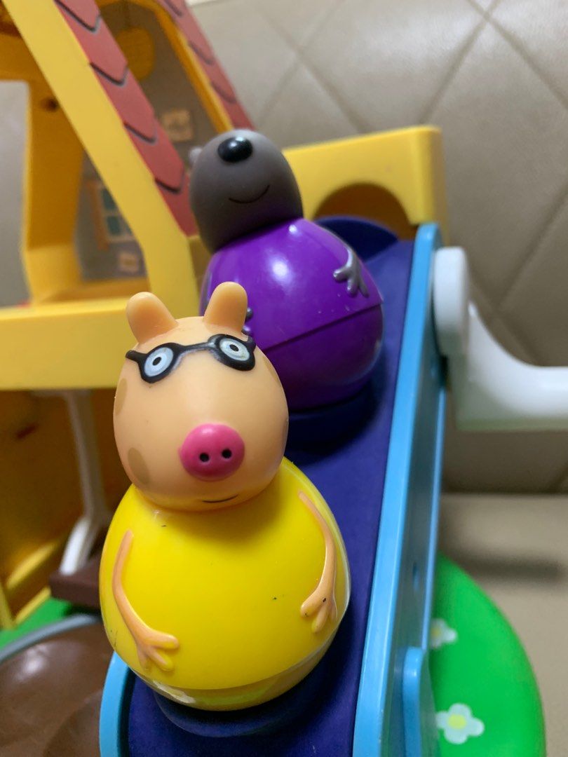 Peppa Pig Moving Manual Plaground, Hobbies & Toys, Toys & Games on ...