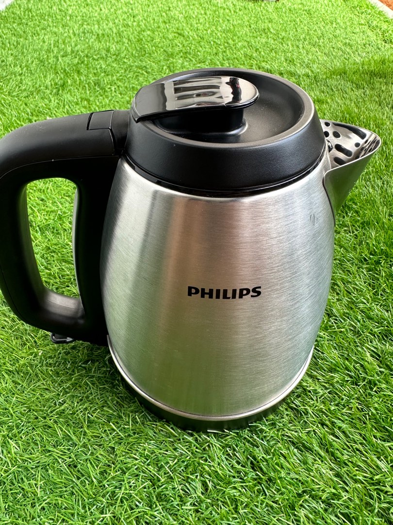 Philips Kettles HD9305, TV & Home Appliances, Kitchen Appliances ...