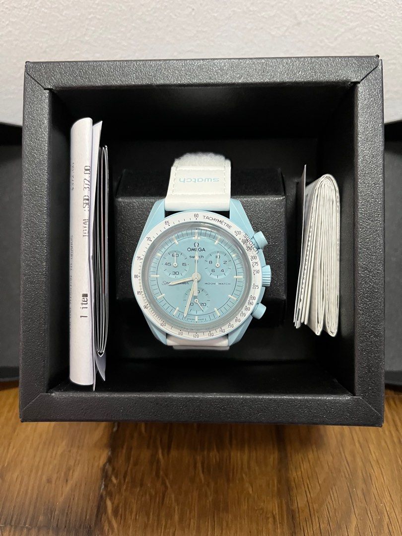 (Pluto, Uranus) Swatch x Omega Bioceramic Moonswatch, Men's Fashion ...