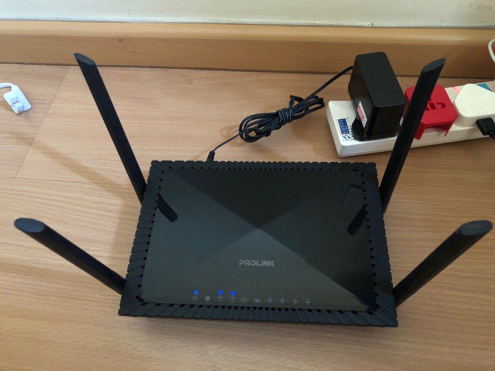 Prolink Dual band gigabit Router, Computers & Tech, Parts & Accessories ...