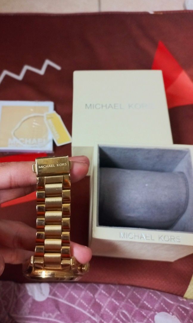 Rush mk gold, Men's Fashion, Watches & Accessories, Watches on Carousell