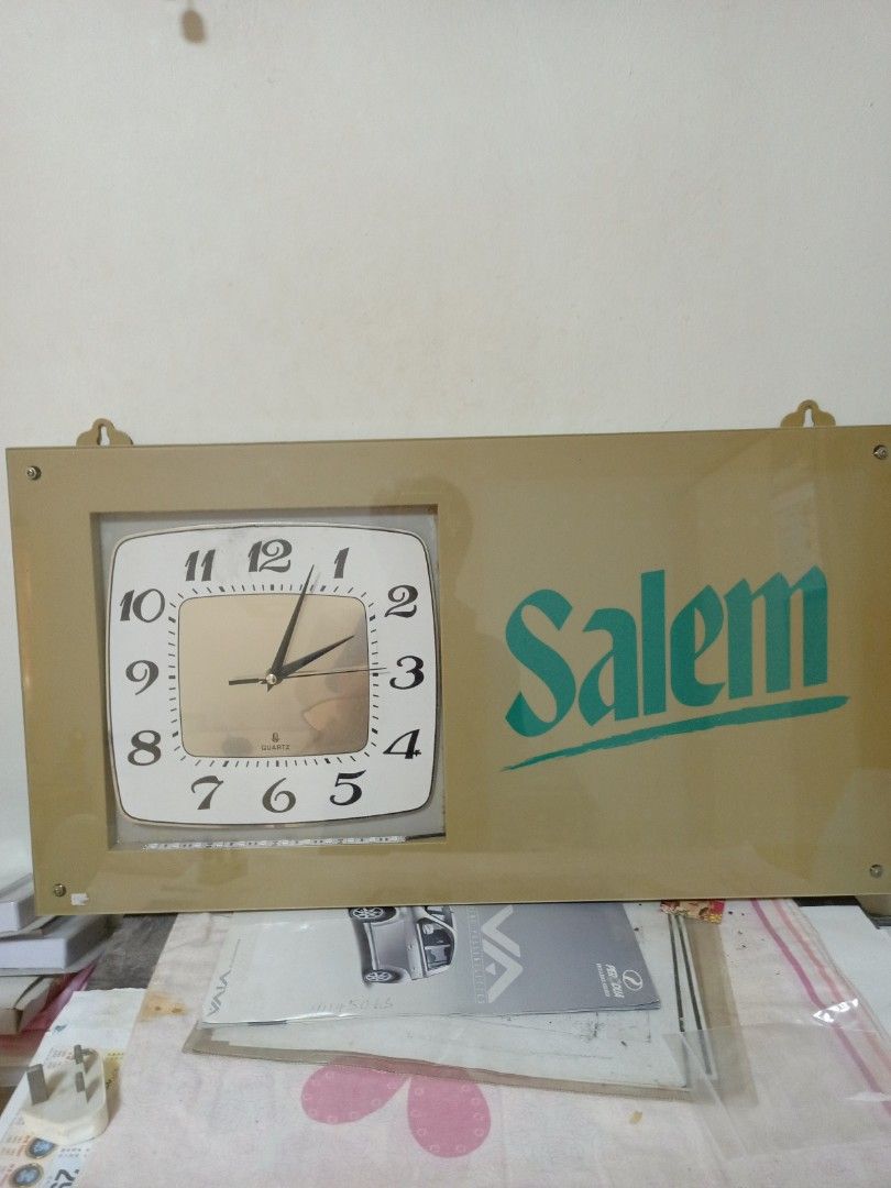 Salem clock, Hobbies & Toys, Memorabilia & Collectibles, Vintage ...