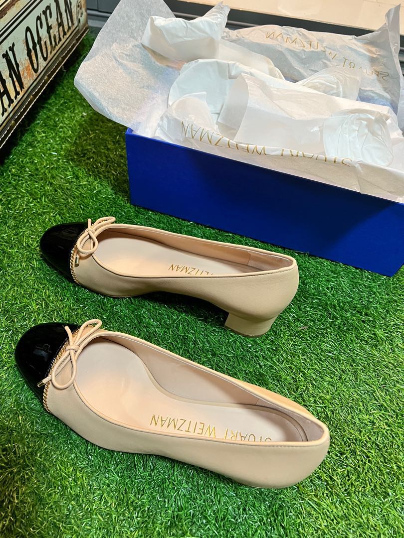 Staurat WEITZMAN on Carousell