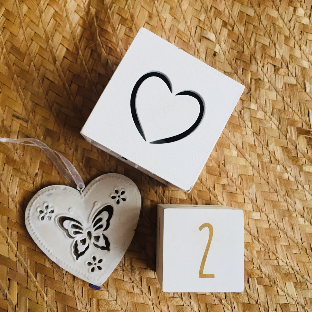 Take All White Decorative Items, Hobbies & Toys, Stationary & Craft ...