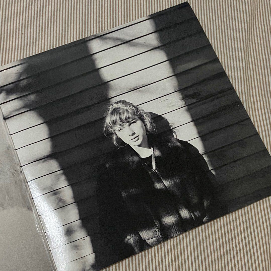 Taylor Swift Evermore (Target Exclusive), Hobbies & Toys, Music & Media ...