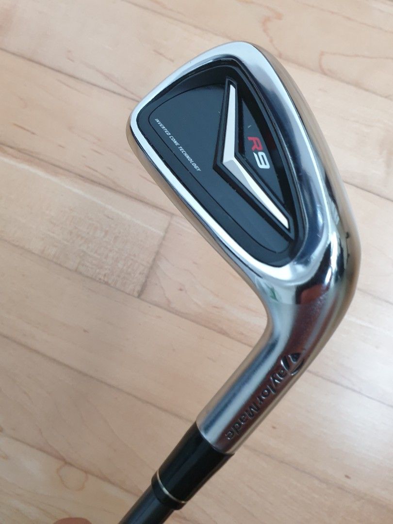 Taylormade R9 Irons, Sports Equipment, Sports & Games, Golf on Carousell