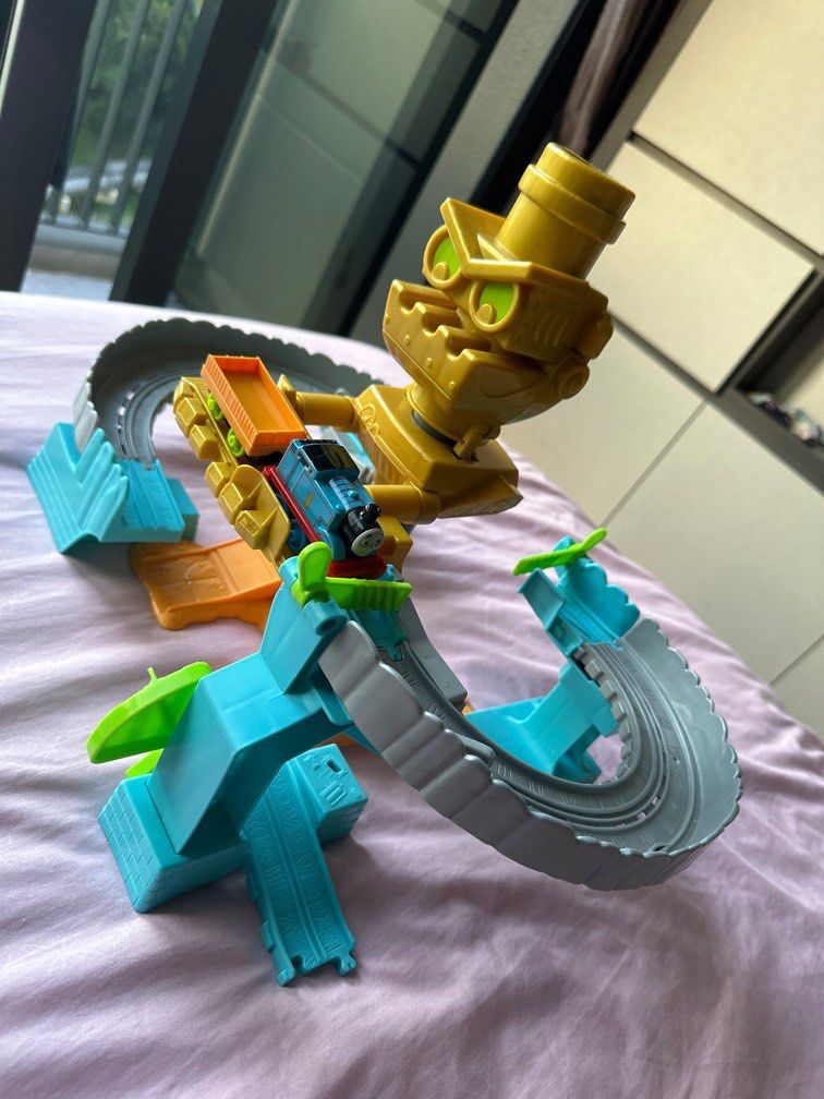 Thomas train playset, Babies & Kids, Infant Playtime on Carousell